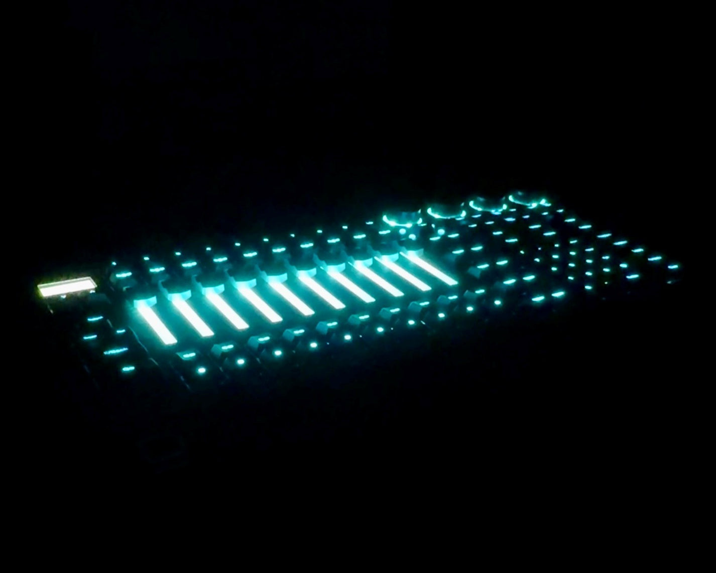 OBSIDIAN ONYX NXW – Above AVL